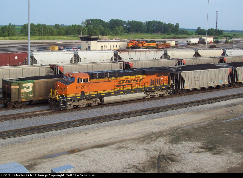 BNSF 6420 - DPU
